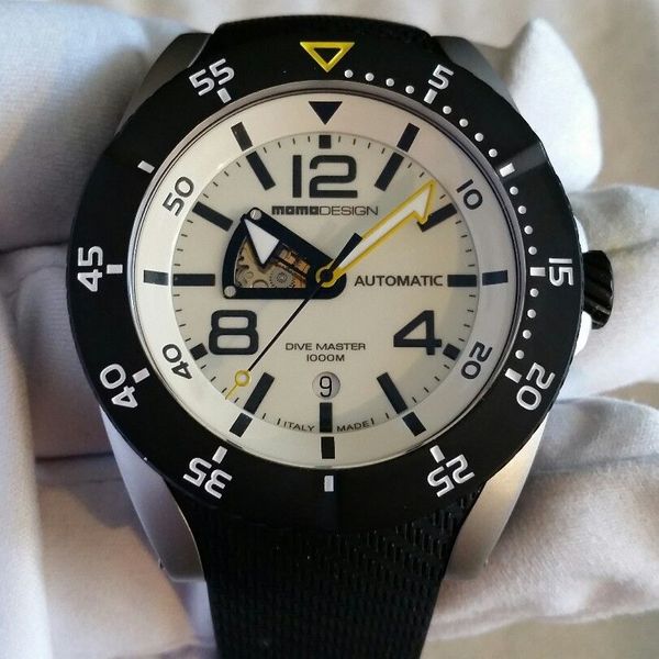Momo Design Diver Swiss Automatic MD-279-01 | WatchCharts
