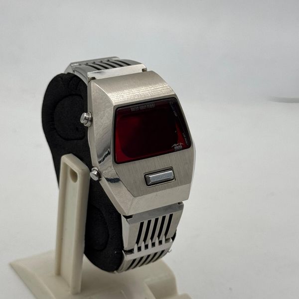 SEIKO ALBA AKA W670-4000 Silver "Darth Vader" RED LED quartz Men's Rare ...