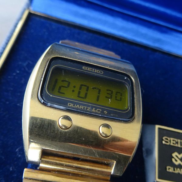 FINE CASED Vintage Seiko 0439 - 5009 Lemon Face LC Quartz LCD Digital ...