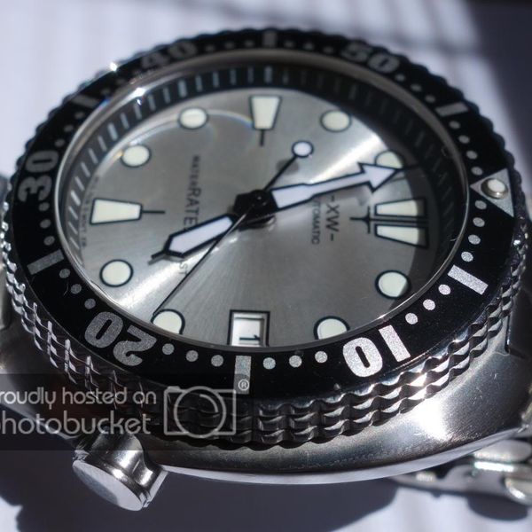 classic silver tsunami | WatchCharts Marketplace