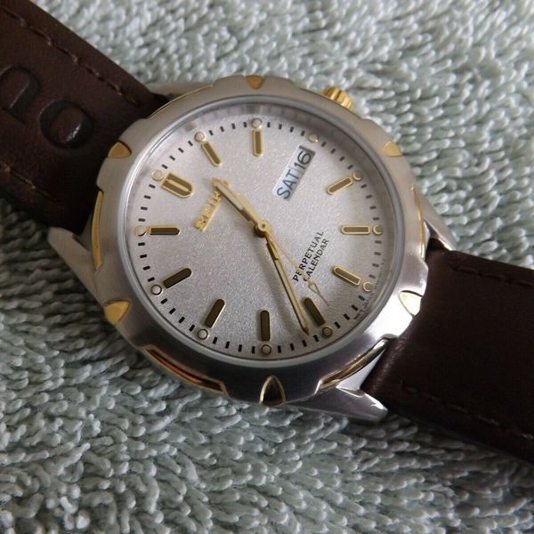 Excellent SEIKO 8F33-0010 Perpetual Calendar - new battery - working perfectly! | WatchCharts ...