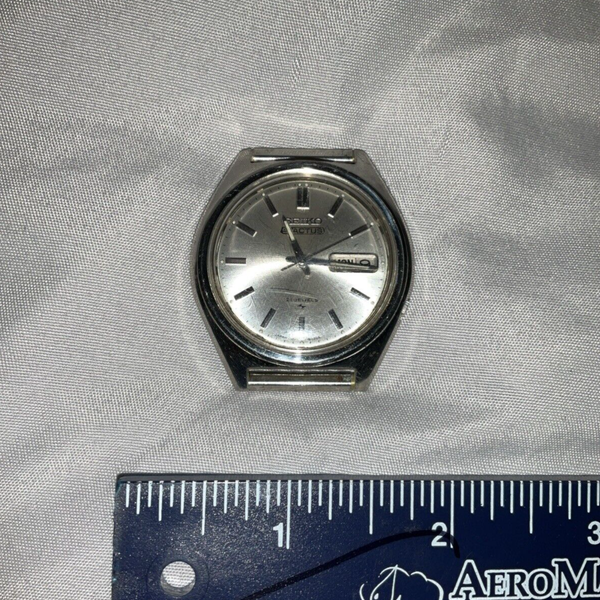 Seiko 5 Actus 7019-8010 Automatic Men's Watch. used. | WatchCharts Marketplace