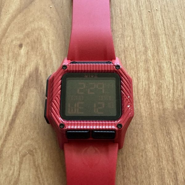 Nixon Regulus Star Wars Red Watch Sith Trooper Design | WatchCharts ...