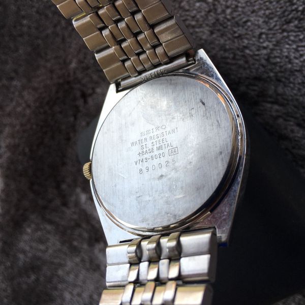 1988 Men's Vintage SEIKO V743 Day Date Wristwatch. Working | WatchCharts Marketplace