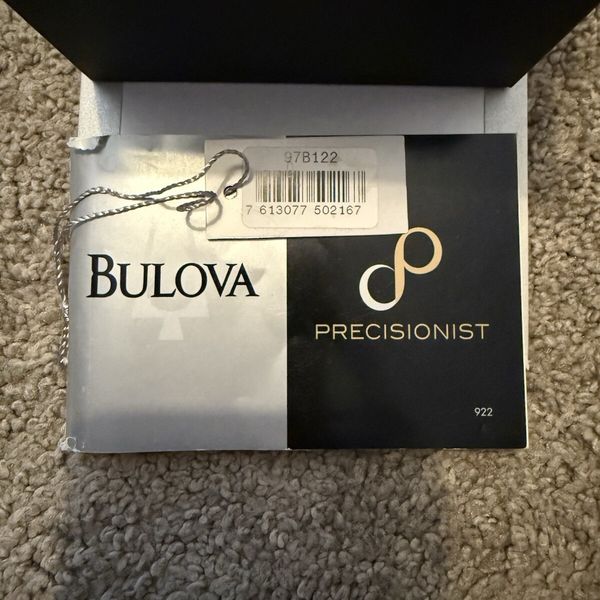 Chronographe Bulova Precisionist | WatchCharts Marketplace