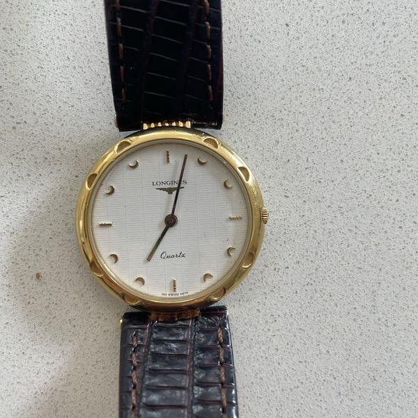 Longines classic quartz watch slim design, beautiful condition ...