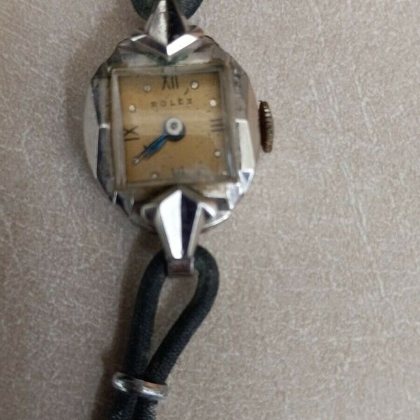 Vintage Rolex Standard Ladies Watch | WatchCharts