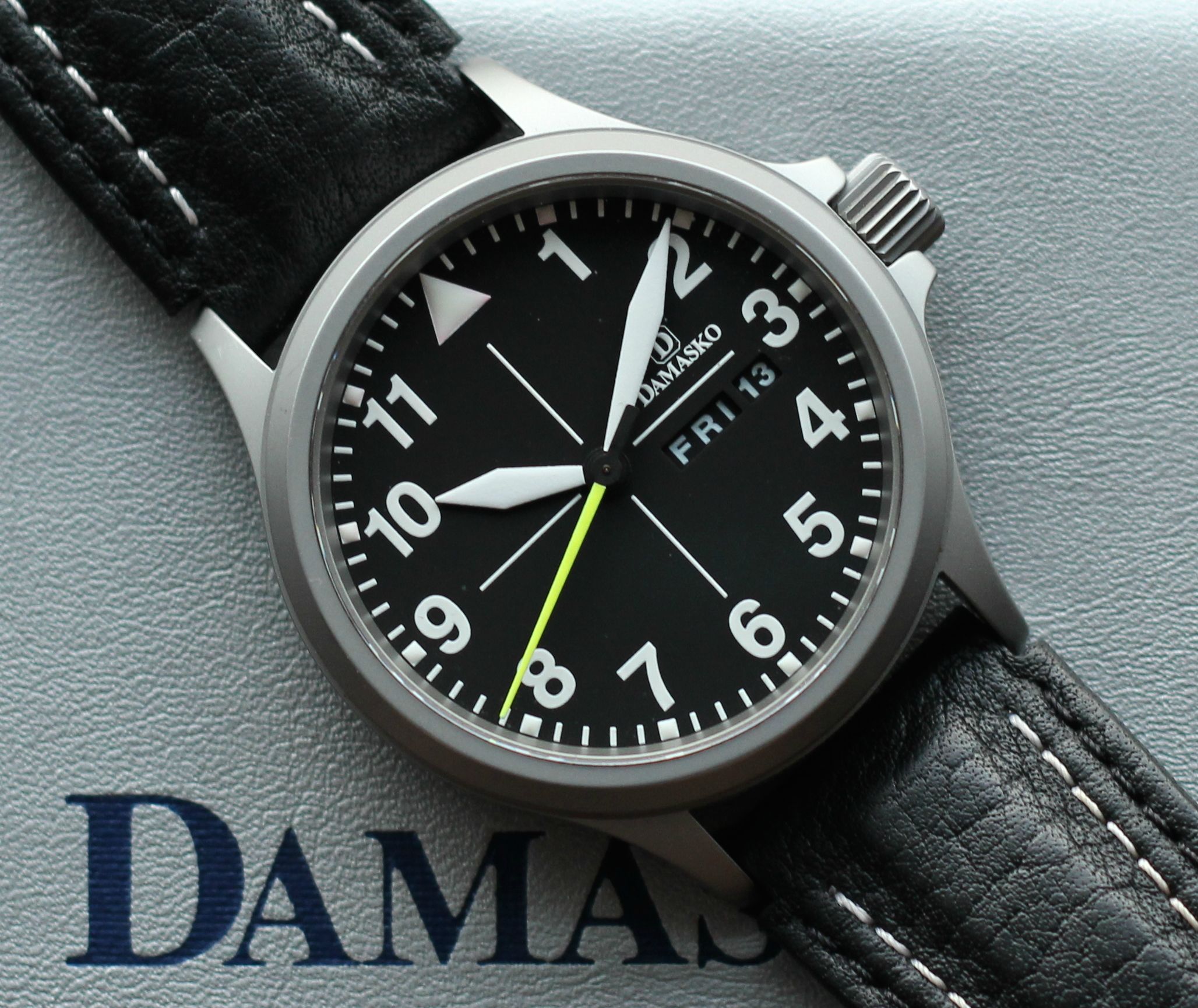 [WTS] Damasko DA36 - Original box + papers - runs great (large HQ photo album) | WatchCharts
