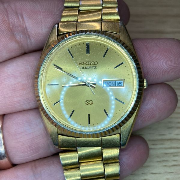 Seiko SQ Mens Wrist Watch Gold Day Date Needs Battery 5H23 8029 A4 ...