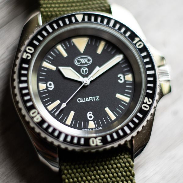 [$800 USD] CWC 1983 RN Divers Quartz Reissue | WatchCharts