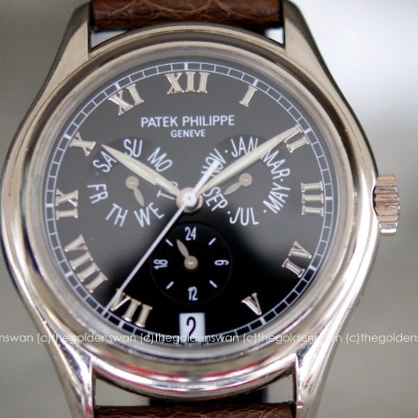 FSOT: Patek Philippe Annual Calendar in White Gold 5035G Complete ...