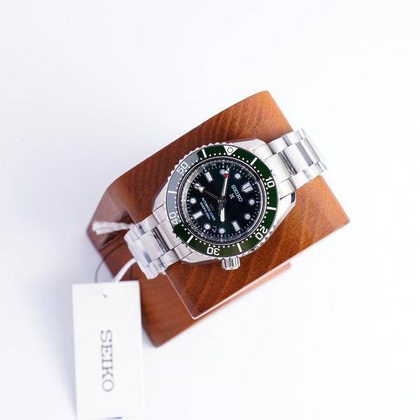 Seiko Prospex SBEJ009 / SPB381J1 GMT Automatic Divers Watch 1968 ...