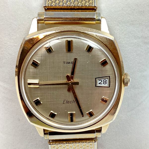 Vintage 1972 Timex 34MM Electro Mechanical Date Watch 76604172 Running ...