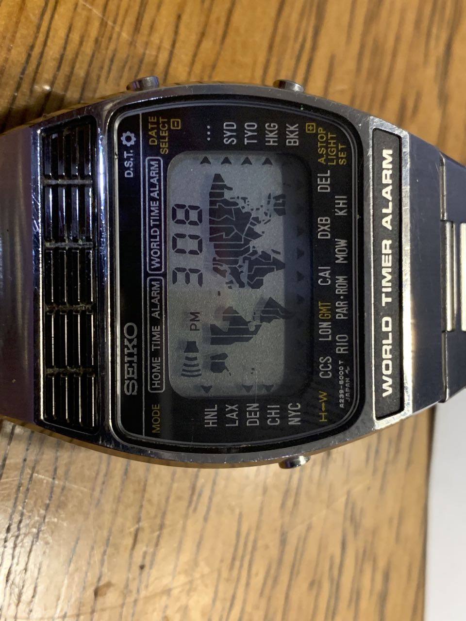 Seiko World Time LCD A239-5009 Price, Specs, Market Insights | WatchCharts