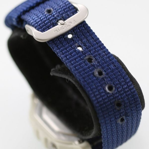 Casio Men Watch W-218H White Plastic Blue Nylon 50m Date Light Alarm ...