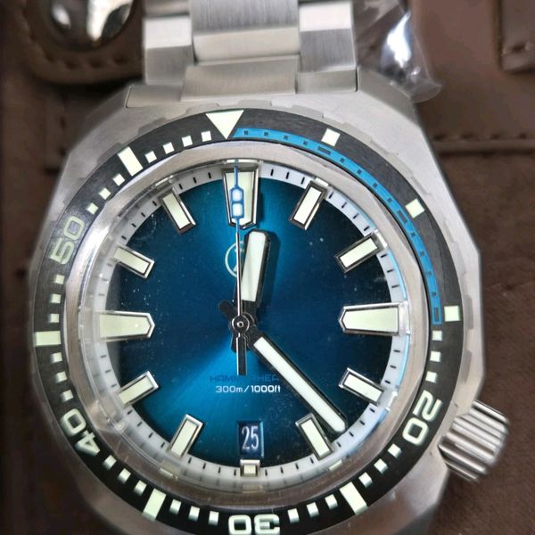Zelos Hammerhead V3 300M Steal Watch - Teal | WatchCharts Marketplace