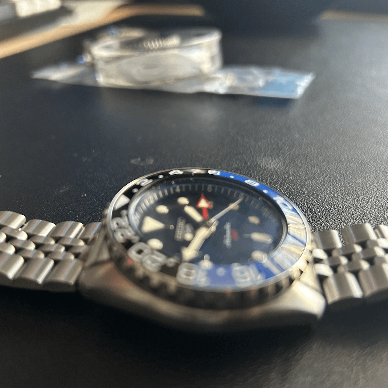 [WTS] Seiko SSK003 GMT with sapphire crystal, Uncle jubilee, and extra ...