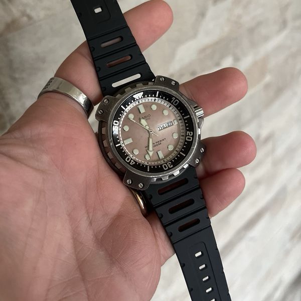 Casio Tuna MD-703 394 White Dial Rare Vintage Diver 200m 80s Quartz ...