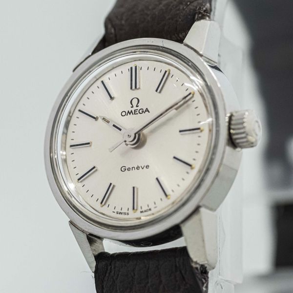 *NEAR MINT* Vintage OMEGA Geneve Cal.635 Manual Winding Silver Dial ...