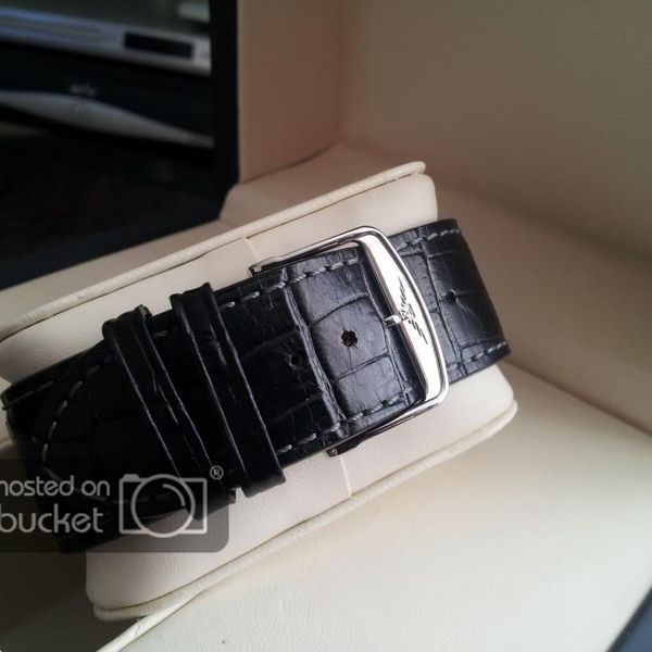 Longines DolceVita L5689479 - Box, Warranty card plus purchase invoice ...