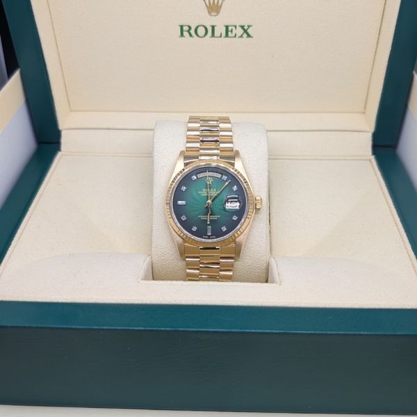 Gents 18ct Yellow Gold Rolex Day-Date 36mm 18038 Green Diamond Dial ...