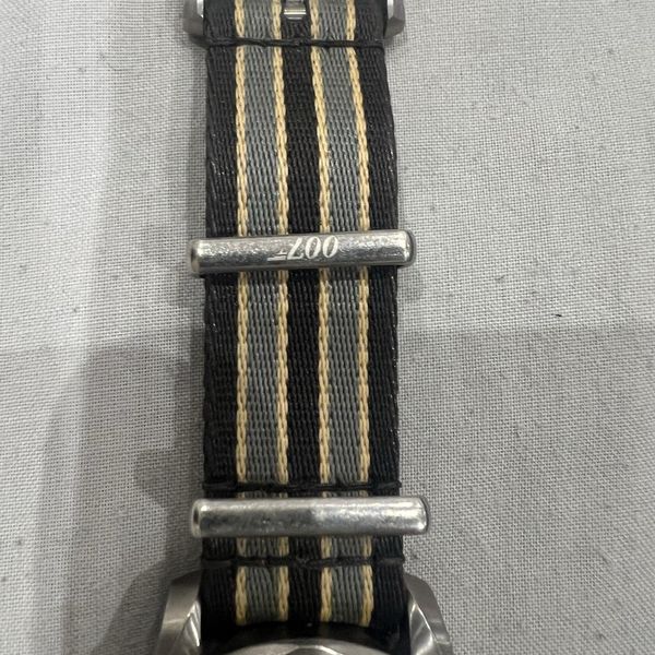 OMEGA Seamaster Diver 300m 007 No Time to Die Edition NATO Strap Men's ...