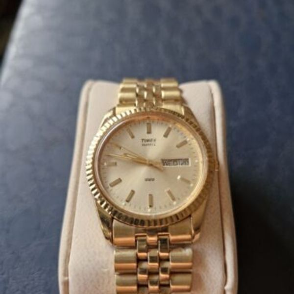 Vintage Timex Gold Plated Gents Watch, Water Resistant, new battery ...