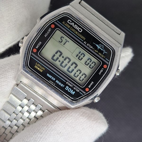 Rare CASIO VINTAGE DIGITAL WATCH RED DOT MARLIN 80s W-36 248 LITHIUM ...