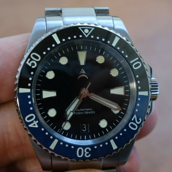 Axios Ironclad 500M 40mm Swiss Dive Watch Ocean Gulf SW200 Batman ...