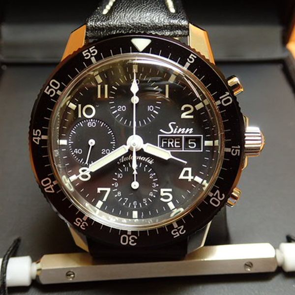 Sinn Watch SINN 103.B.AUTO A practical chronograph with an extremely ...