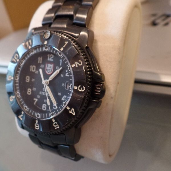 Luminox US Airforce Stealth F-117 Nighthawk Series 3400 | WatchCharts ...