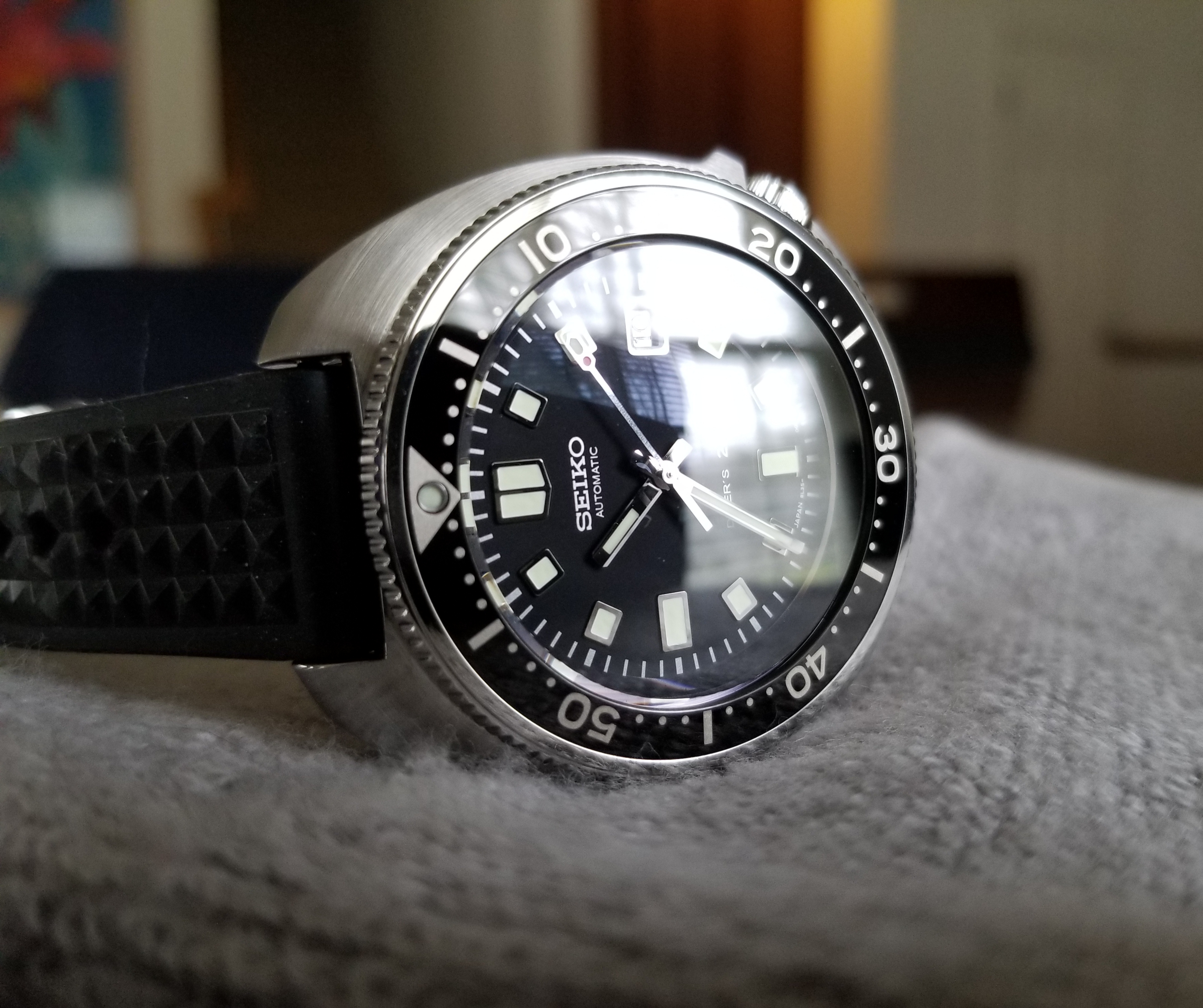 Seiko SLA033/Capt Willard reissue | WatchCharts