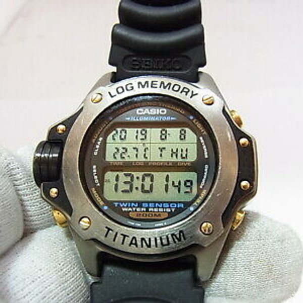 Casio DEP-700 Log Memory Twin Sensor Titanium Diver's Men's Watch Rare ...