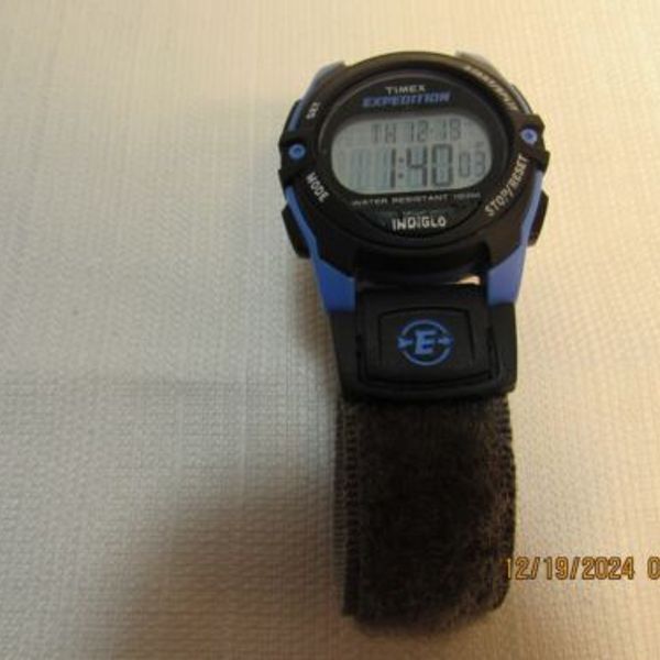 Timex Expedition Water Resistant Indiglo Digital Watch. Works. New ...