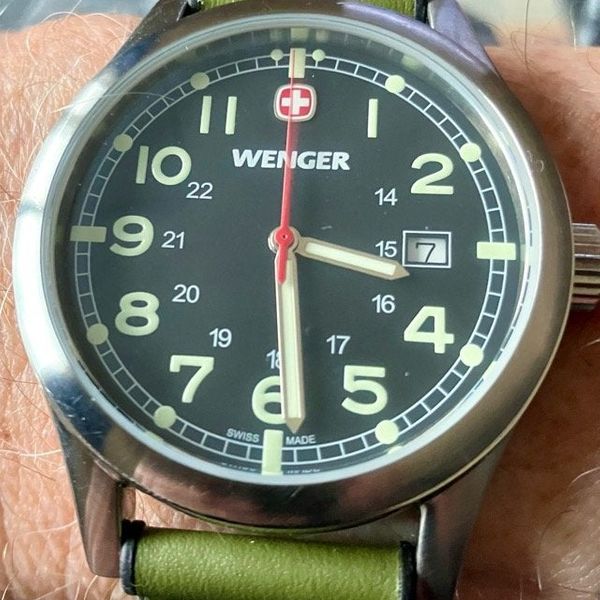 FS: Wenger Classic Quartz Field Watch Black Dial Swiss Made $35 OBRO ...