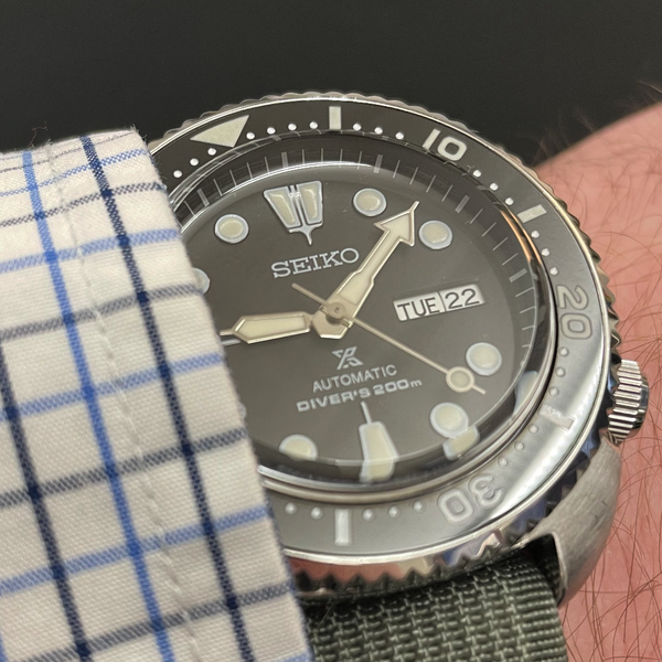 Seiko SRP777 Prospex Turtle dive watch modded bezel mod diver on NATO ...