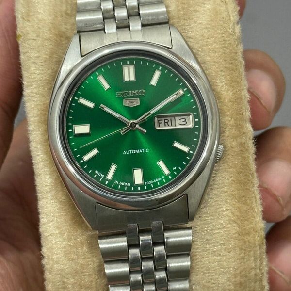 Vintage Seiko Men's Automatic Watch SNXS 7009 Day/Date | WatchCharts ...