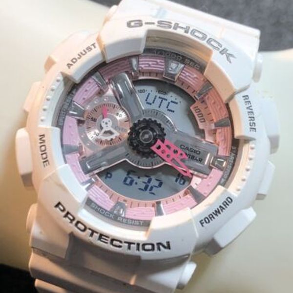 Casio G-Shock White Analog Digital Watch 200M 5425 Pink Dial (Running ...