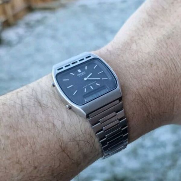 Vintage Seiko Mens/Ladies H249-5030 Analogue-Digital Watch ...