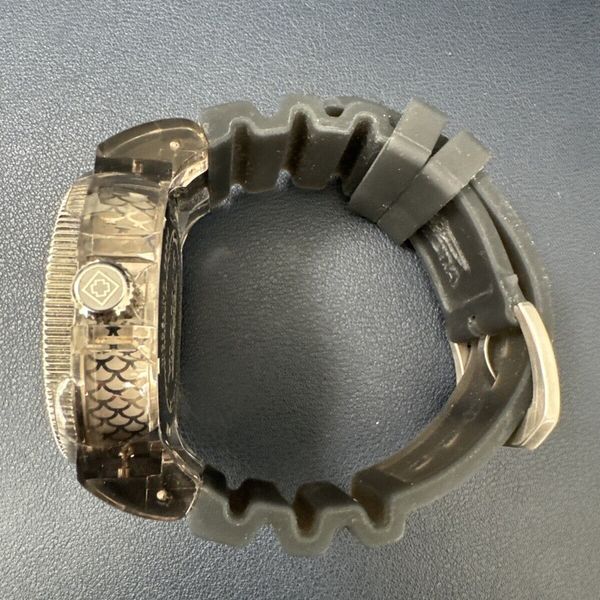 Men's INVICTA Diver's Watch No. 32334 w/ New Battery - Works Great ...