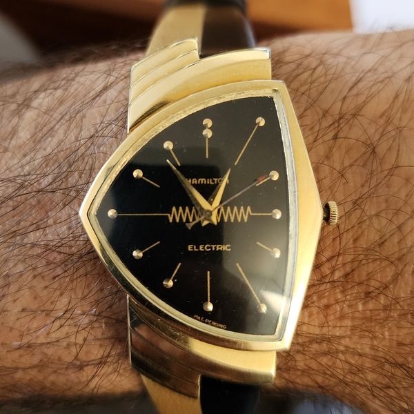 Hamilton Ventura 14k Solid Gold Case Vintage Watch â Runs â Iconic ...