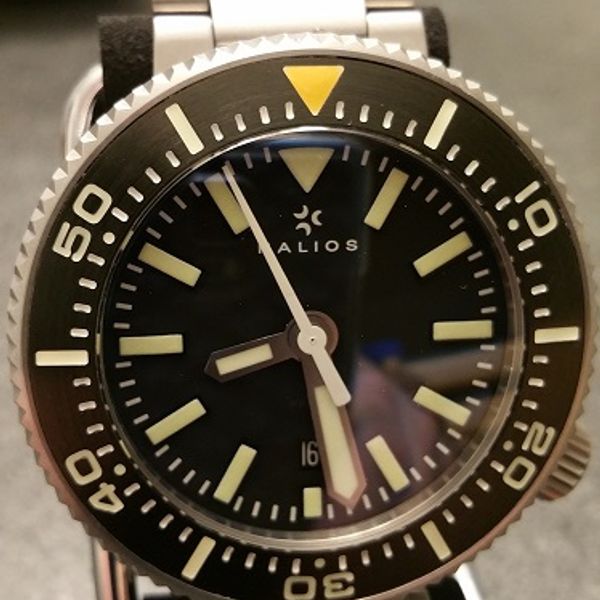 FSO Halios SS 1000M Puck-Sold | WatchCharts Marketplace