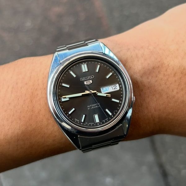 Seiko 5 SNXS79J1 Automatic 38mm | WatchCharts Marketplace
