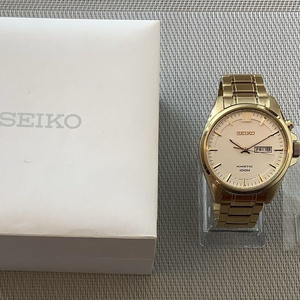 Seiko Kinetic Gold Tone Menâ s Watch. 5M83-0AC0. | WatchCharts Marketplace