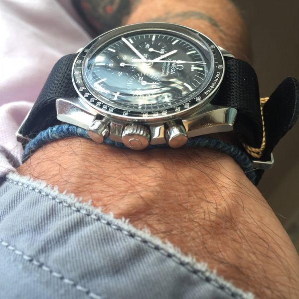 SOLD Omega Speedmaster Professional “Man on the Moon” 1861 movement ...