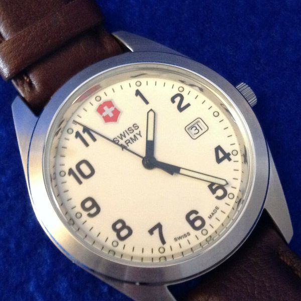 Victorinox Swiss Army 241003 Garrison White Dial Men's Watch - Brand ...