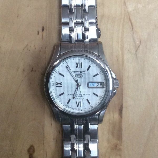 Seiko 5 23 jewels automatic men transparent case back, day date, made ...