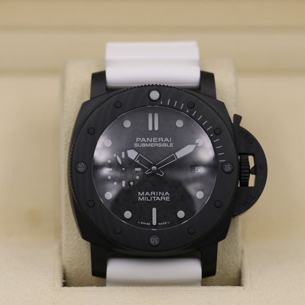FSOT: Panerai Submersible Marina Militare Carbotech PAM 979- 2019 ...