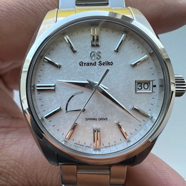 [$3,900 USD] Grand Seiko SBGA465 on bracelet w/ box, papers, AD ...