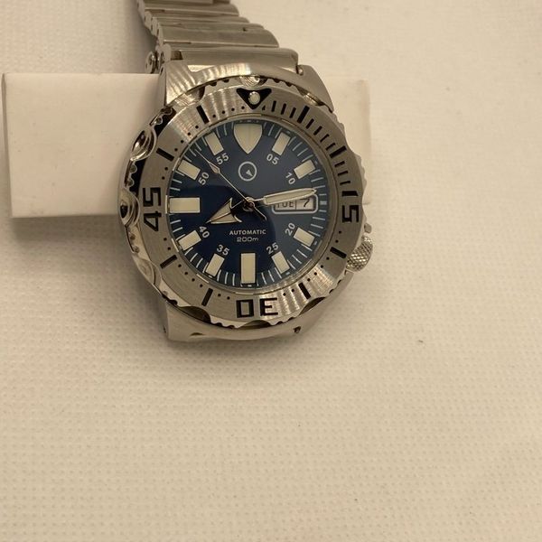 Islander isl-60 monster homage (1st gen) | WatchCharts